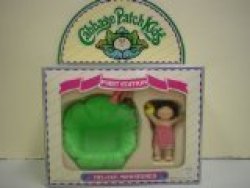 Deals on Cabbage Patch Kids Deluxe Miniatures 1ST Edition Toddler Swing ...